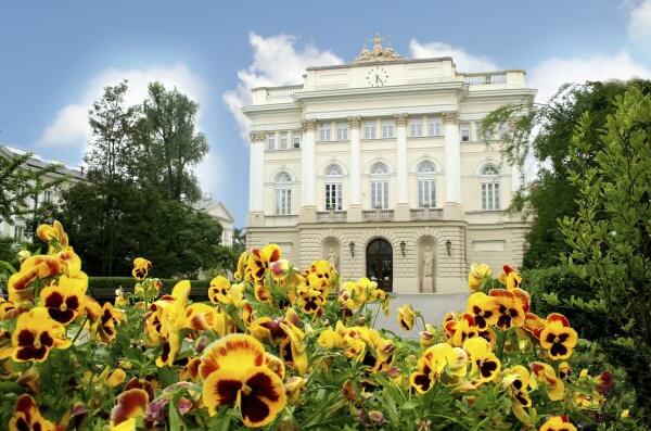 Home page - Szkoła Doktorska Nauk Humanistycznych